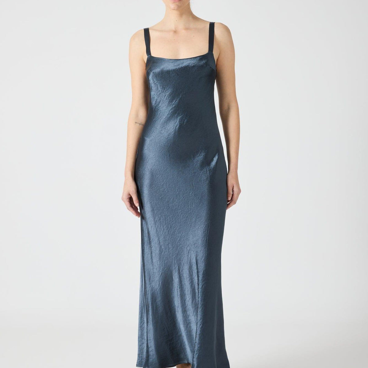 CRUSH BIAS CLASSIC SLIP | GUN METAL — THIRD FORM