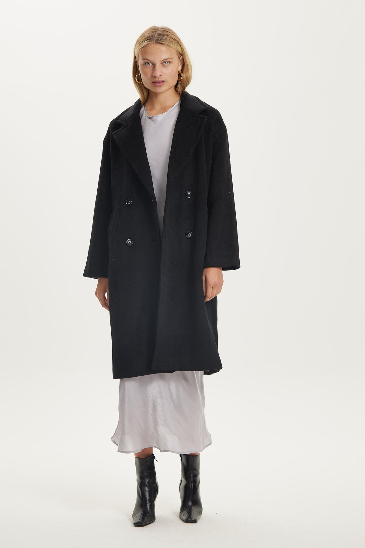 DOUBLE BREASTED COAT | BLACK — THIRD FORM